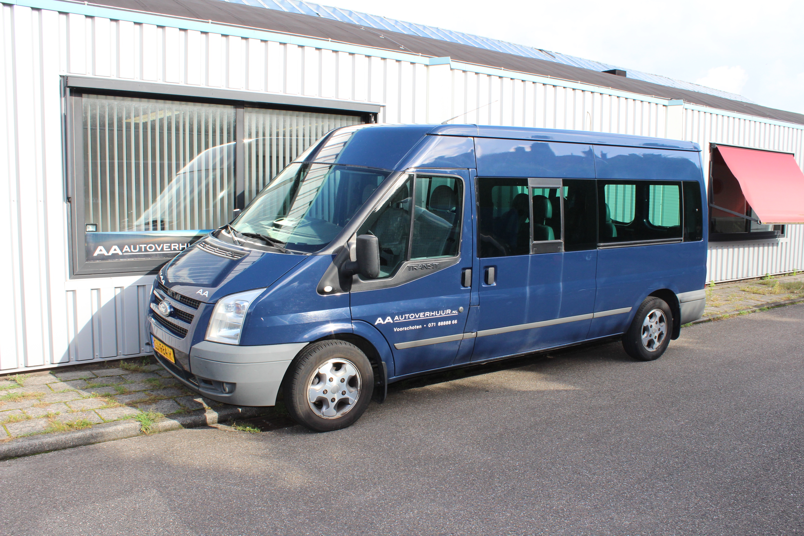 AA Autoverhuur voor personenbus, personenauto en transport